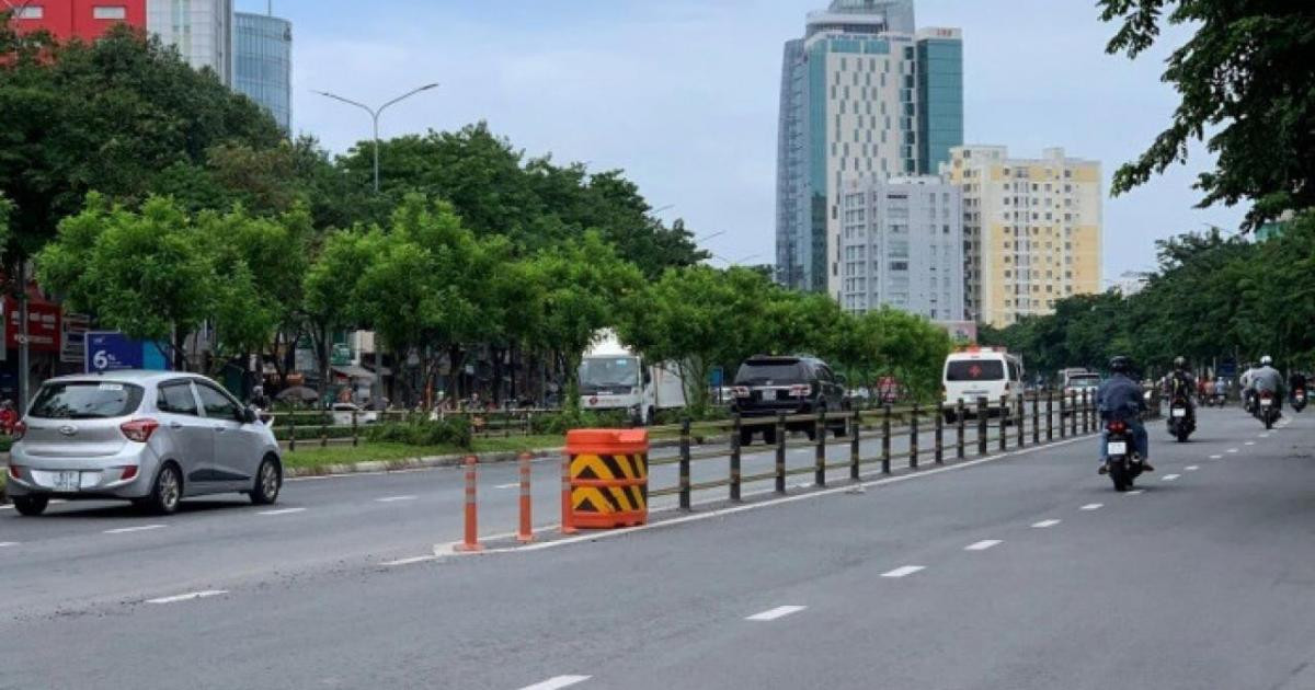 Hà Nội Cần Nhân Rộng Lắp đặt Các ụ Chống Va đập Giao Thông